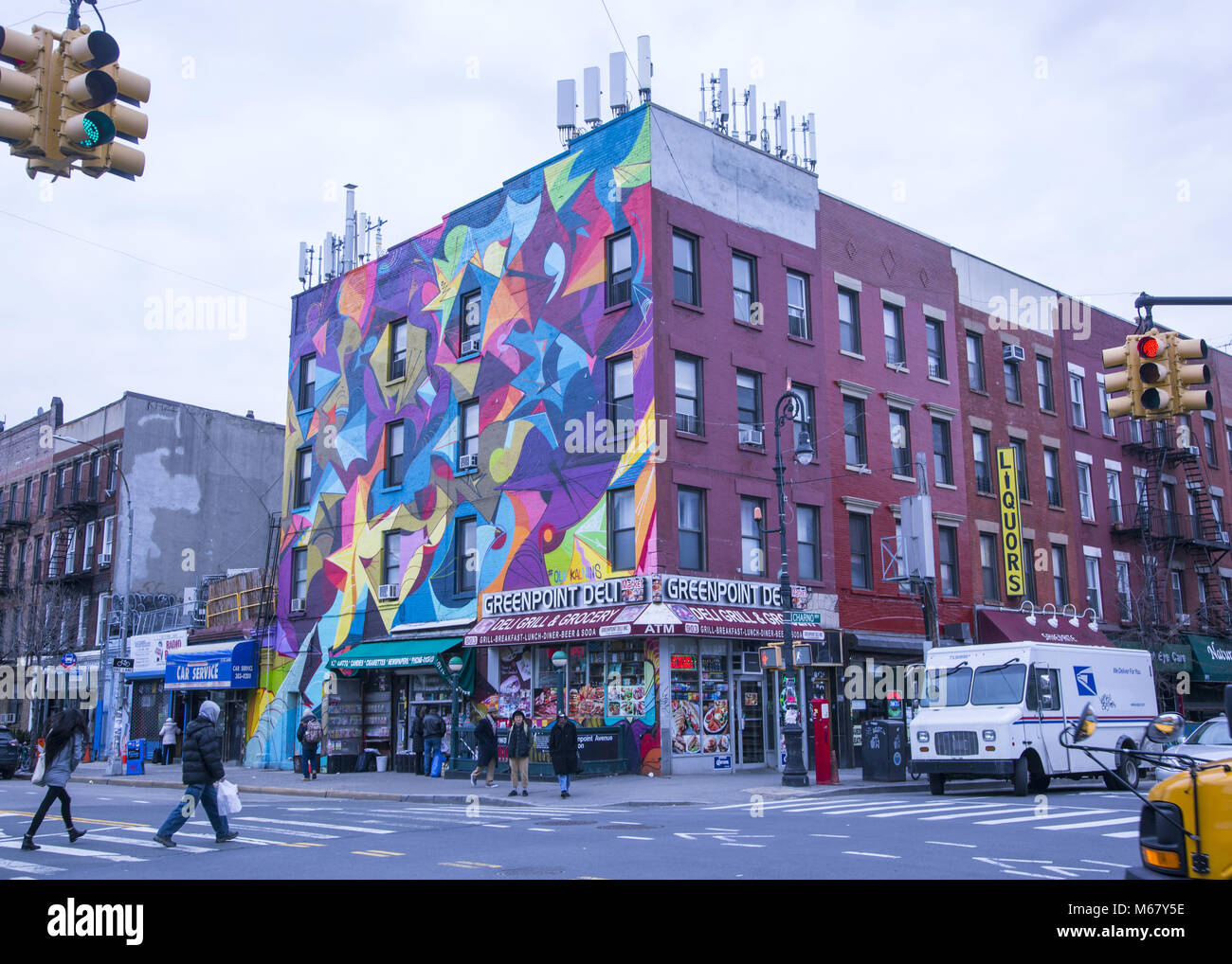 Corner store ny hi-res stock photography and images - Alamy