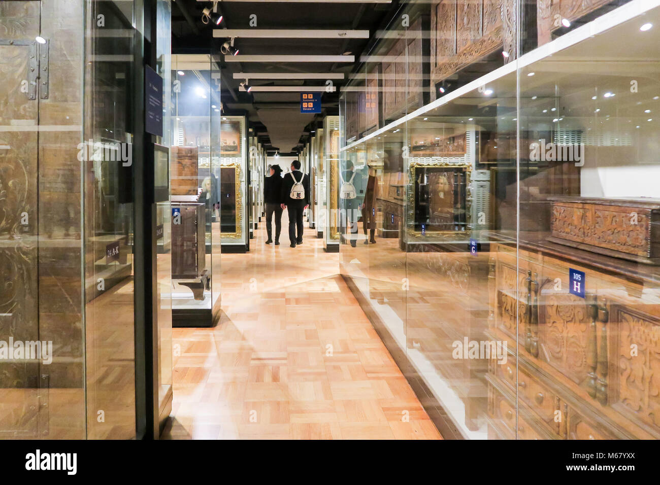 Visible Storage Gallery High Resolution Stock Photography and Images ...