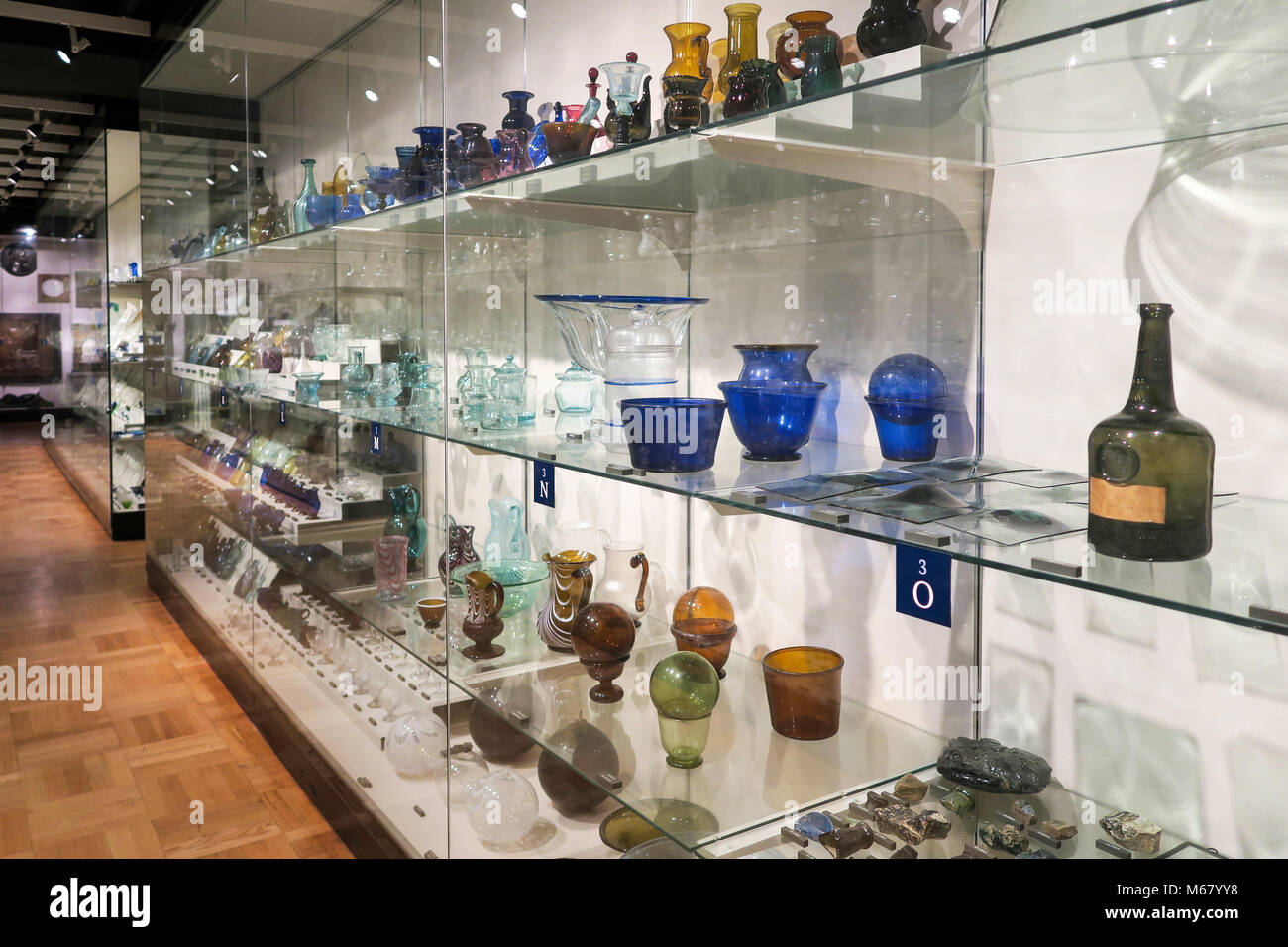 Henry R. Luce Visible Storage Warehouse, The Metropolitan Museum of Art ...