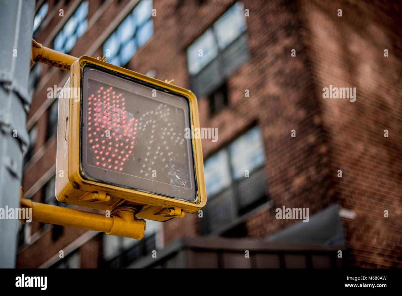 Stock crossing sign hi-res stock photography and images - Alamy