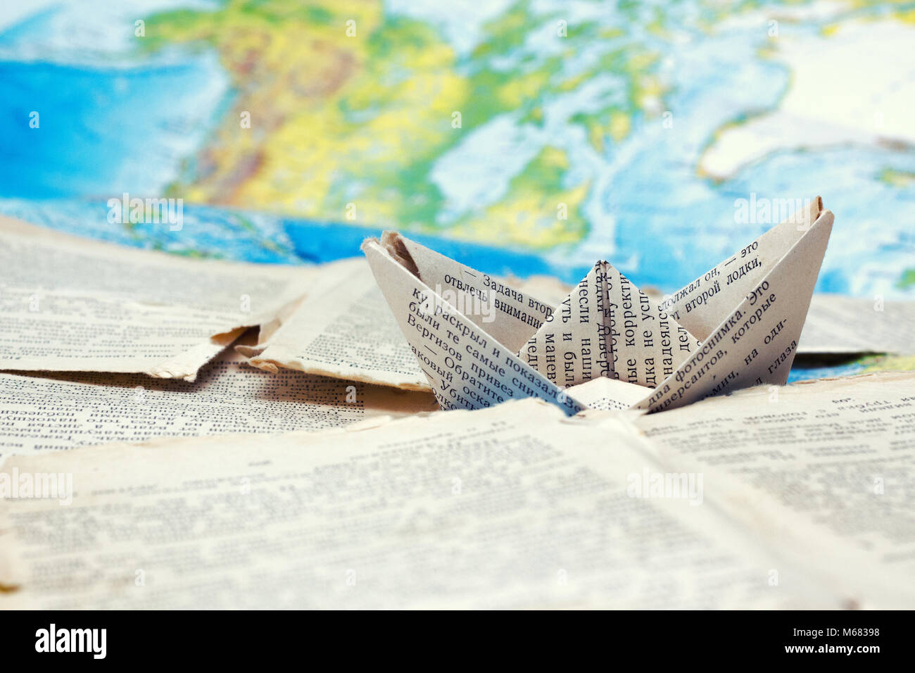 Harbor books hi-res stock photography and images - Alamy