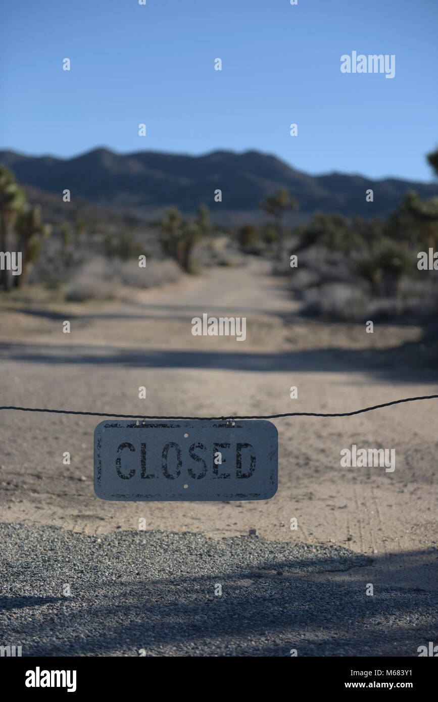 Road Closure Sign Stock Photo - Alamy