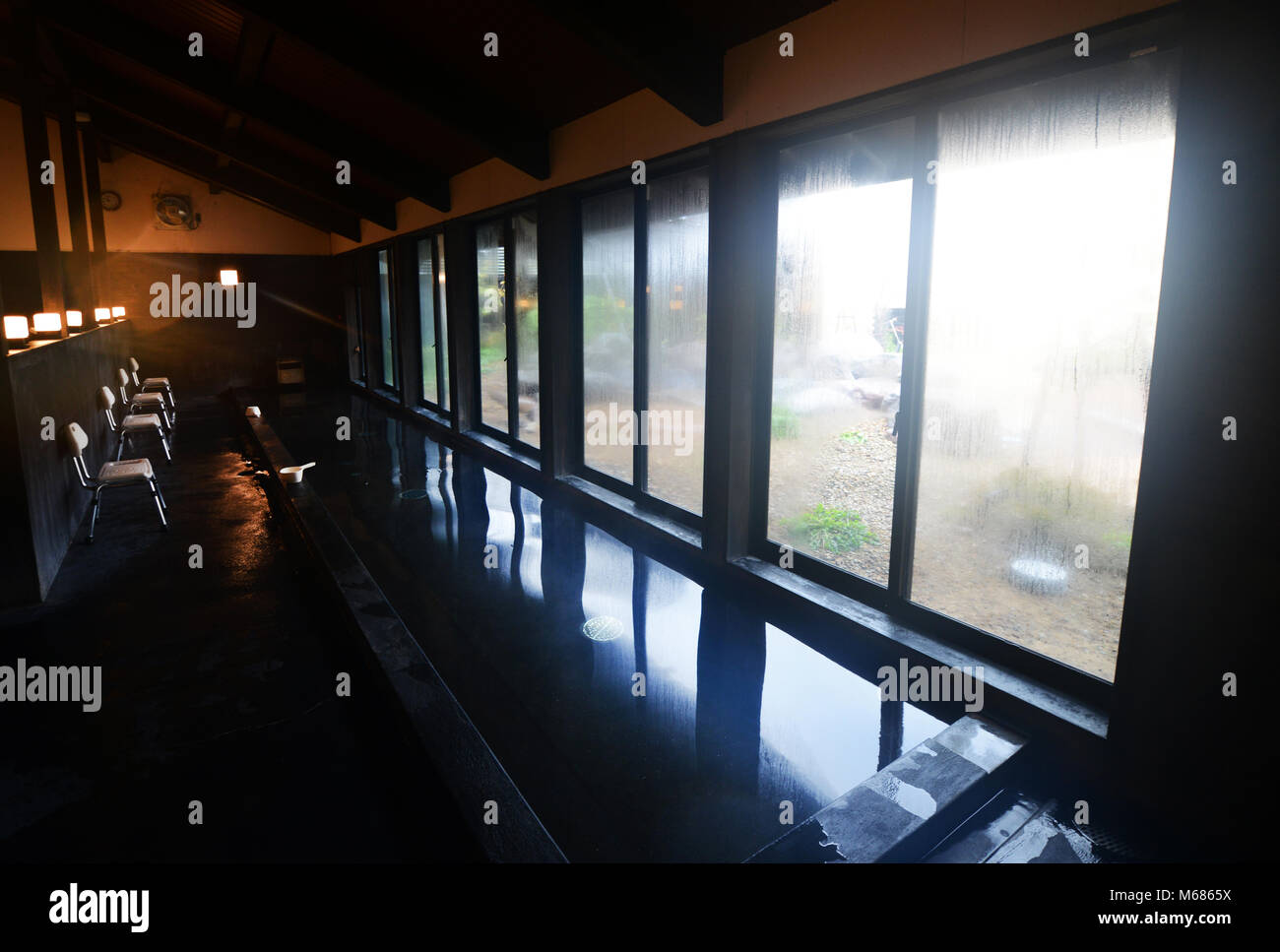 Traditional japanese spa hi-res stock photography and images - Alamy