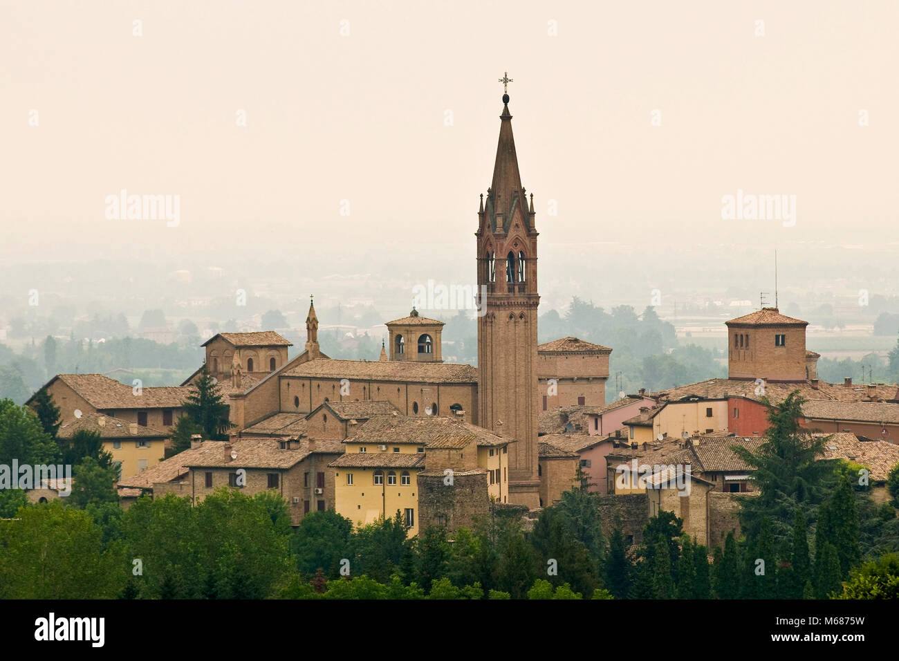 Castelvetro di modena hi-res stock photography and images - Alamy