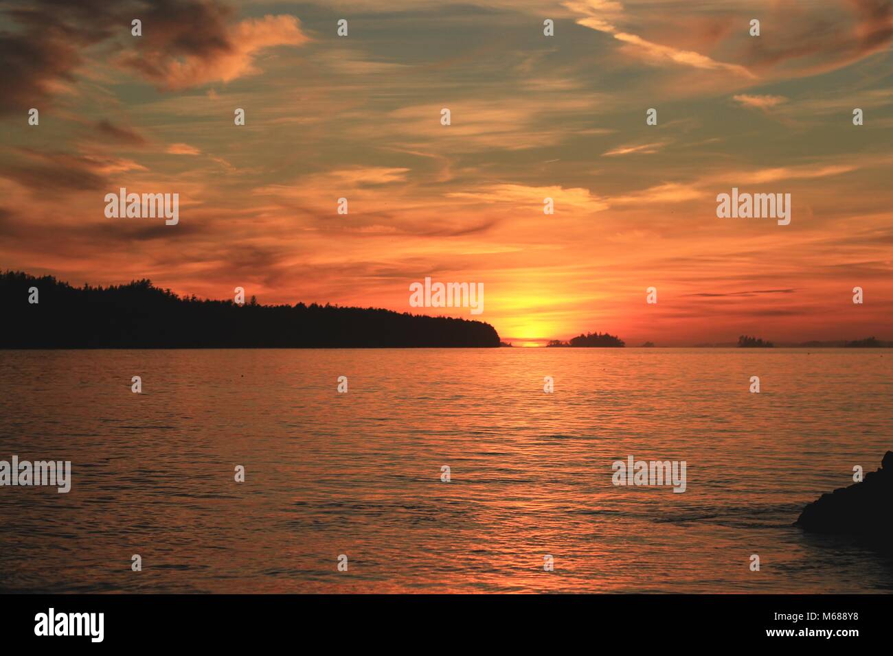 Explore ocean hi-res stock photography and images - Alamy