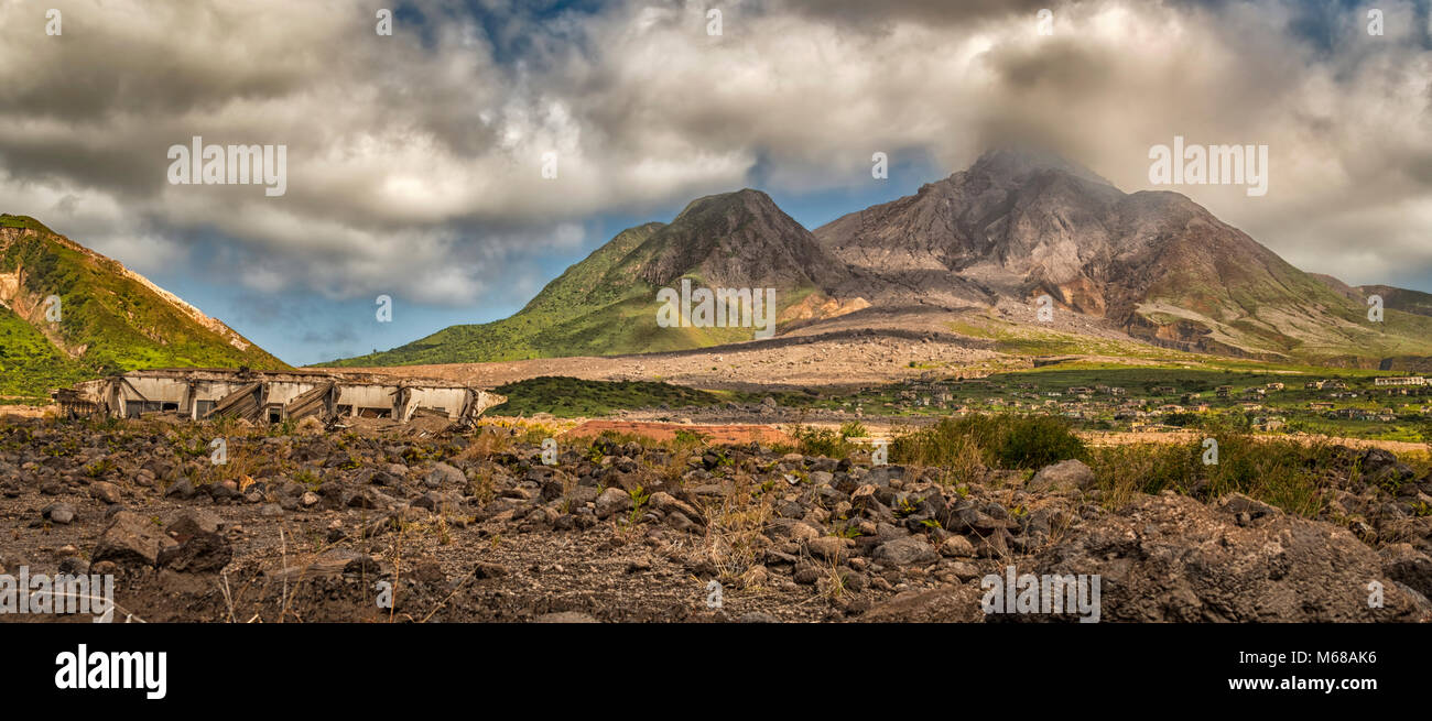 Soufrière hills volcano hi-res stock photography and images - Alamy