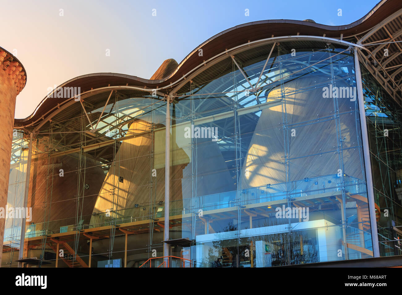 New french court house building hi-res stock photography and images - Alamy