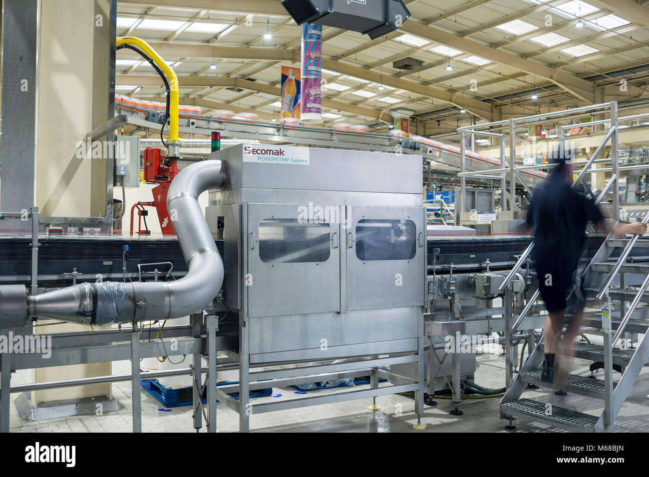 Irn Bru Factory High Resolution Stock Photography and Images - Alamy
