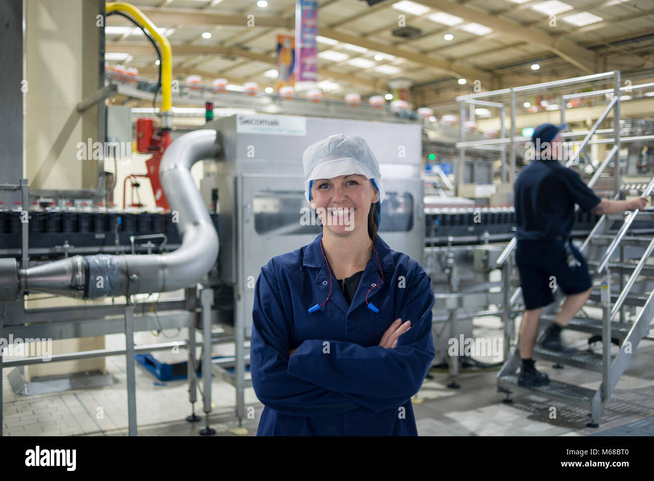 Irn bru factory hi-res stock photography and images - Alamy