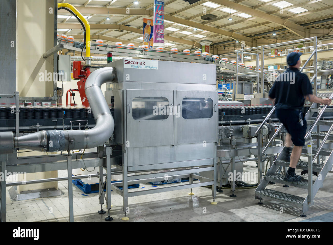 Barr irn bru factory hi-res stock photography and images - Alamy