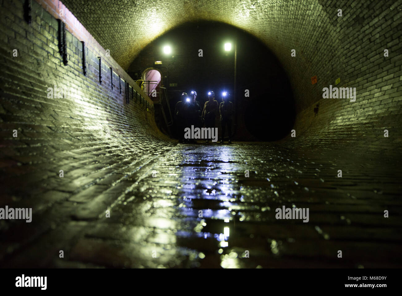 brighton sewer tour in the old victorian sewers underground Stock Photo ...