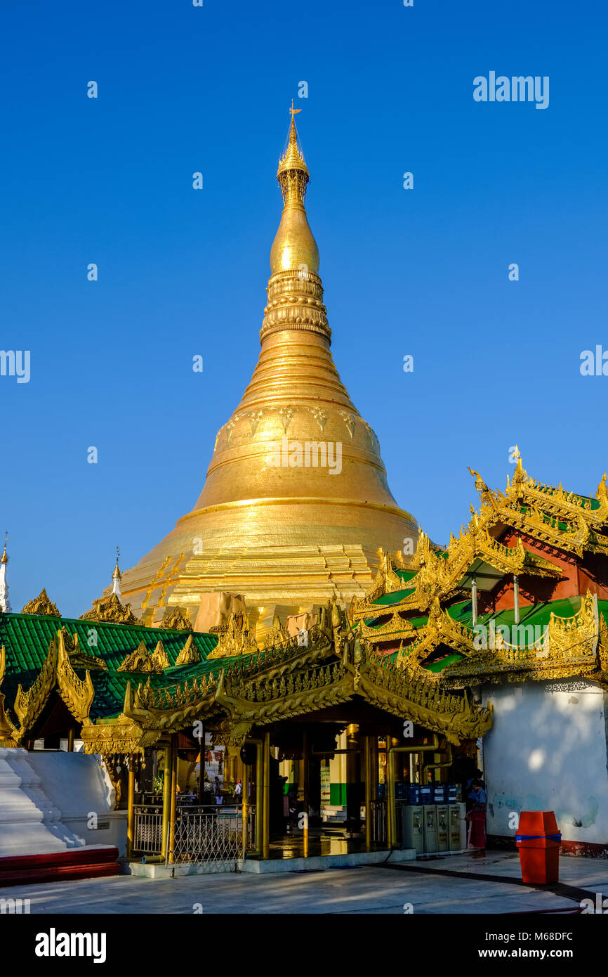 Detail of the golden Shwedagon pagoda, the most sacred pagoda of ...