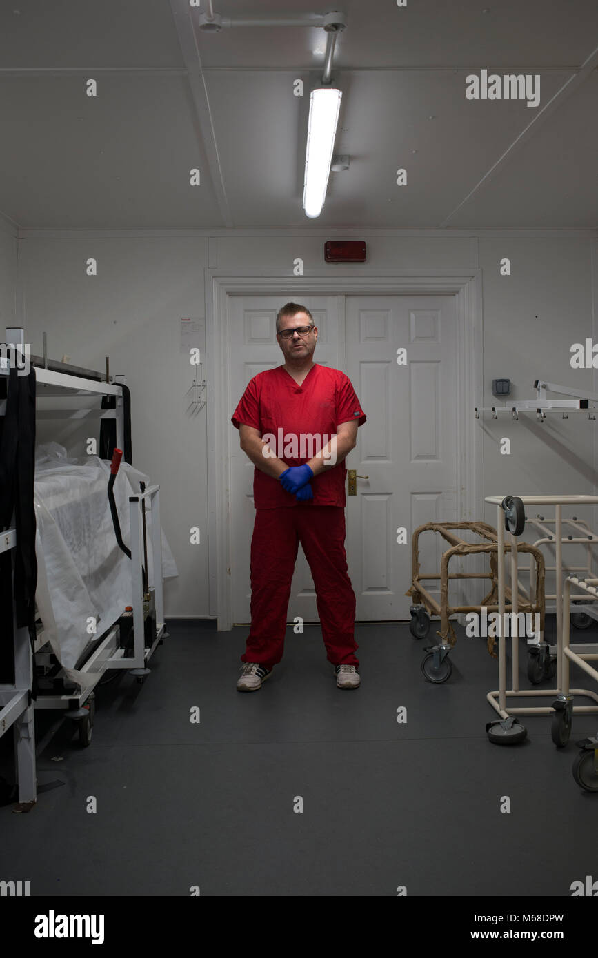 Embalmer High Resolution Stock Photography and Images - Alamy