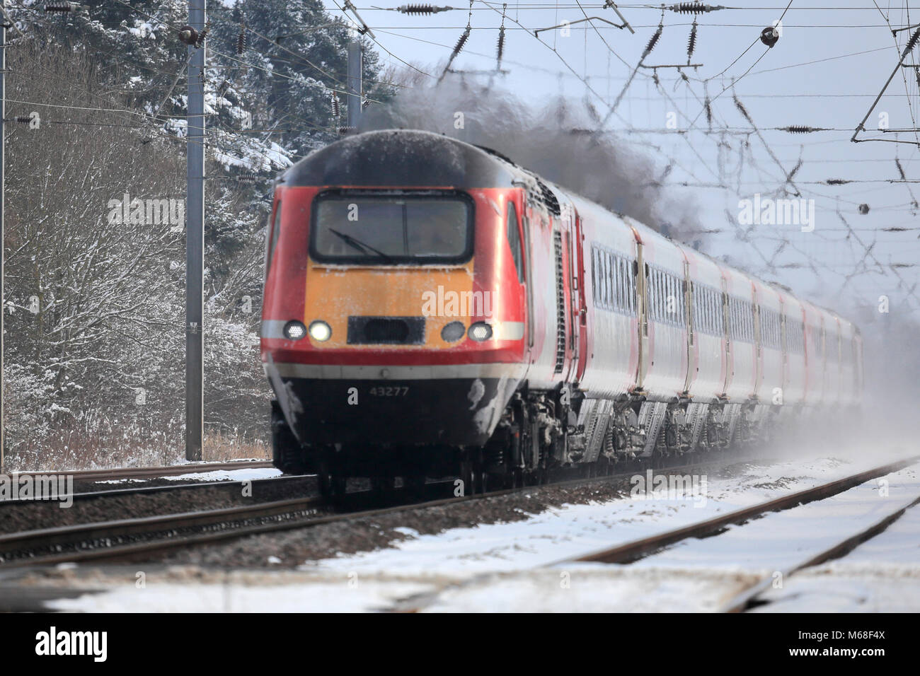 Winter snow, 43277 Virgin Trains, East Coast Main Line Railway ...