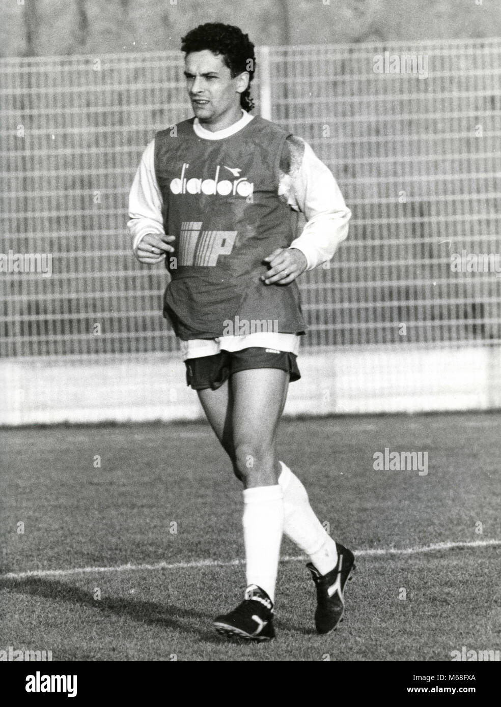 Roberto baggio hi-res stock photography and images - Alamy