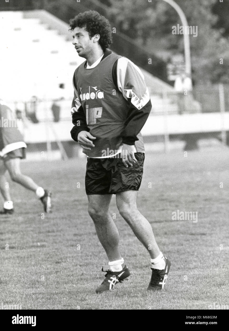 Gianluca vialli hi-res stock photography and images - Alamy
