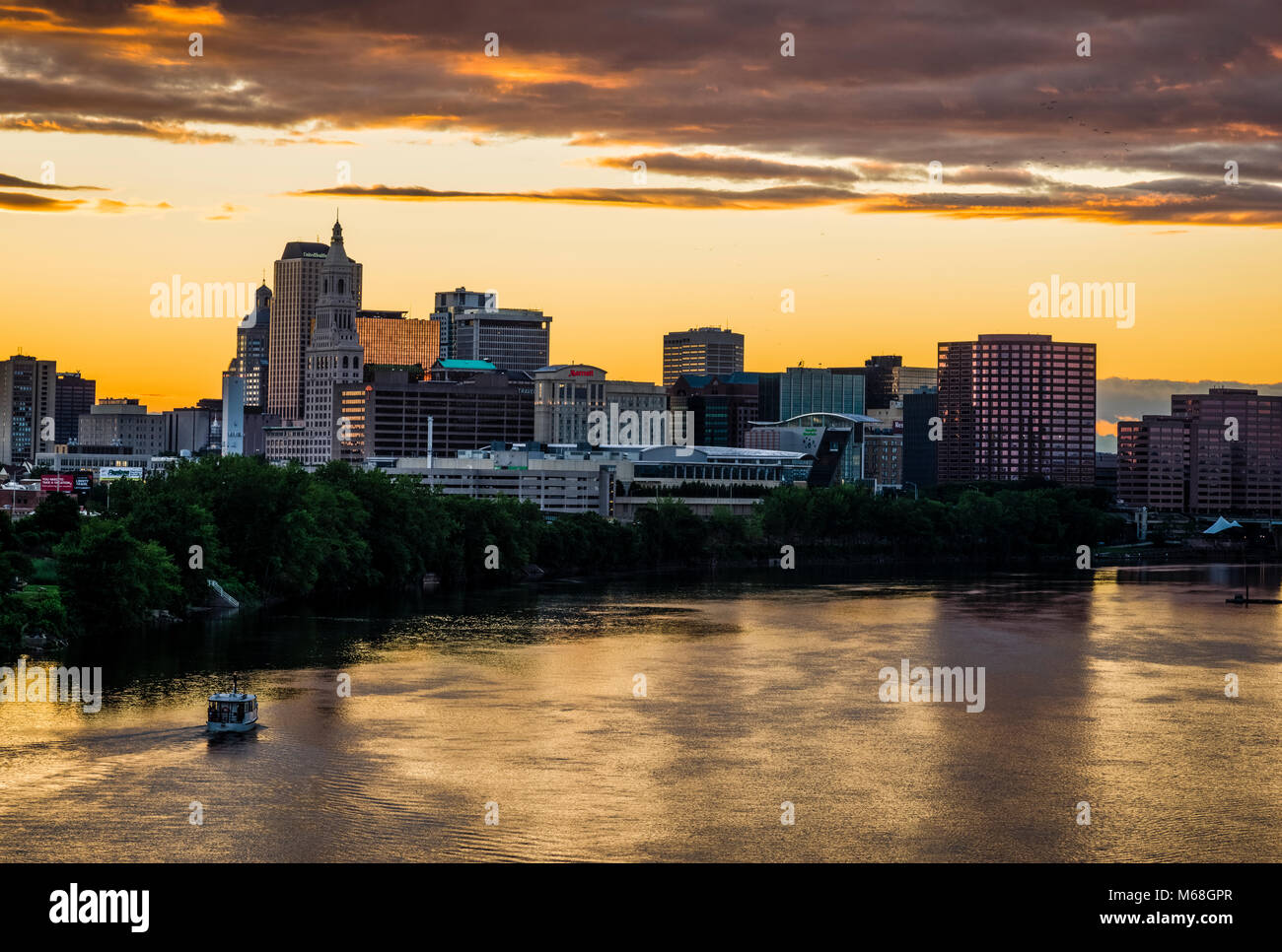 Hartford Skyline Hartford, Connecticut, USA Stock Photo - Alamy