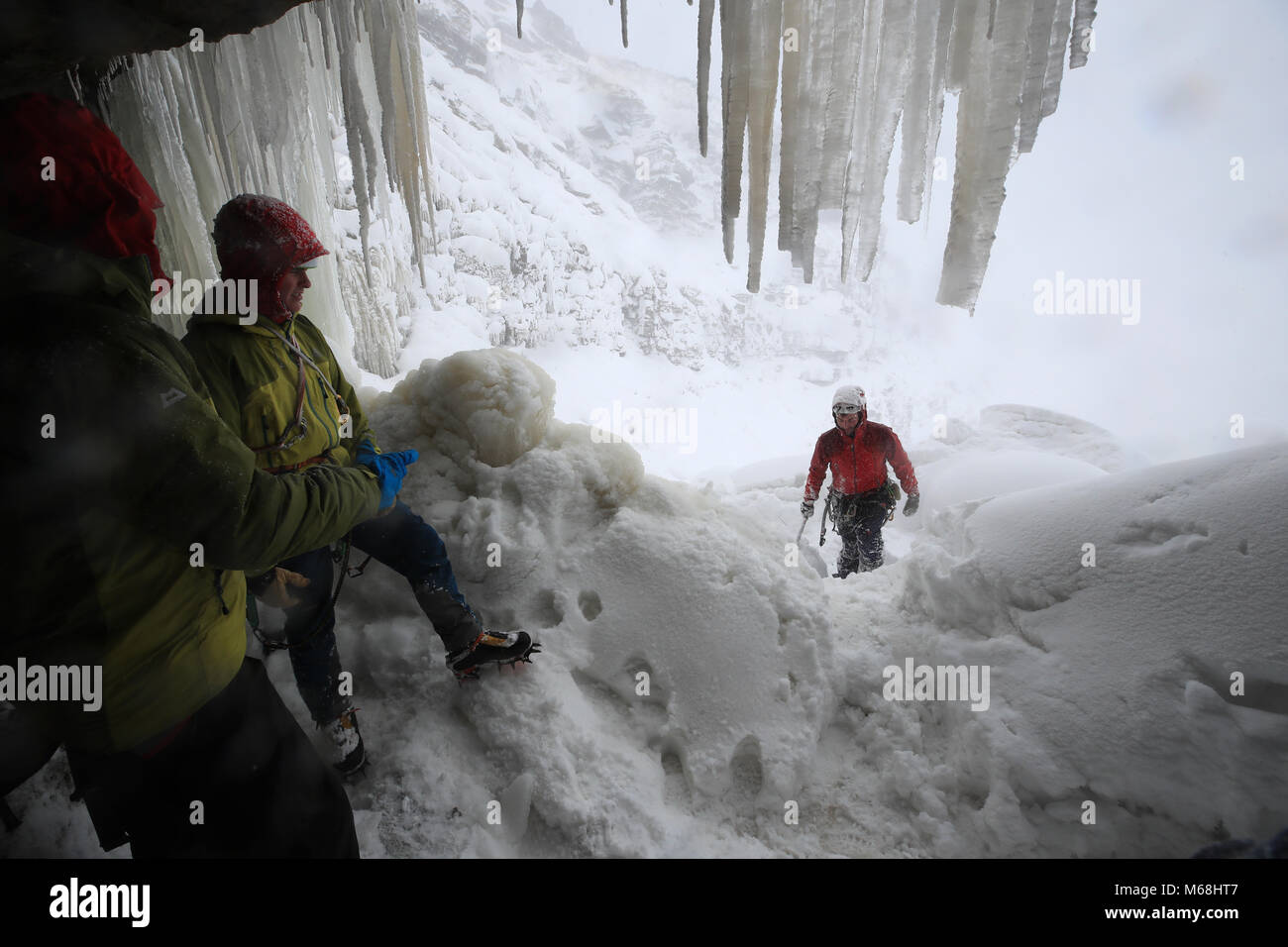 Ice climbers on downfall hi-res stock photography and images - Alamy