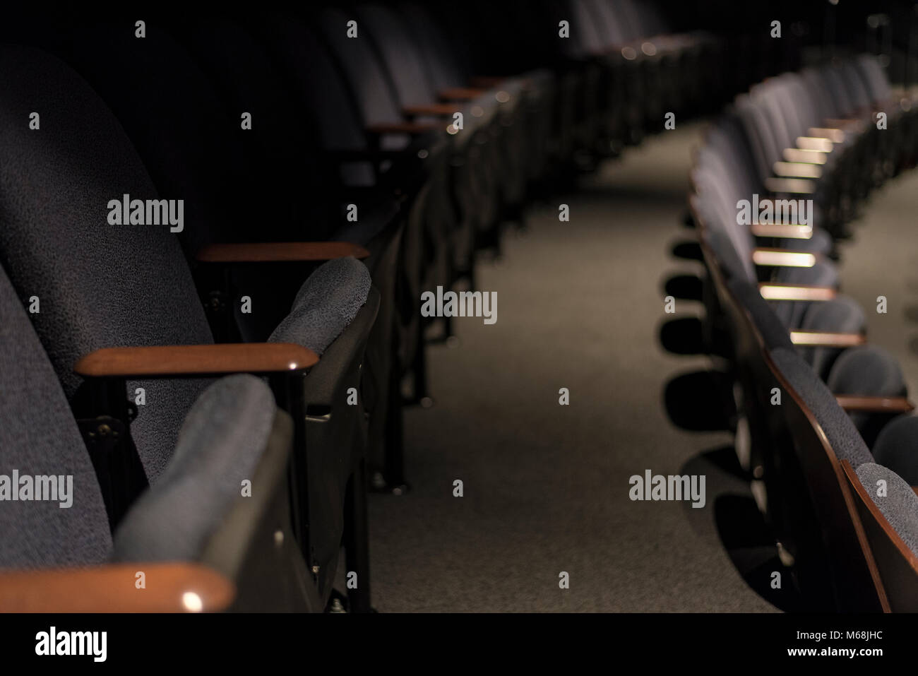 Auditorium seating hi-res stock photography and images - Alamy