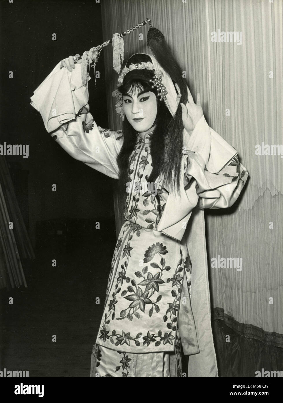 Woman stage actor from the Chinese National Theatre, 1960s Stock Photo ...