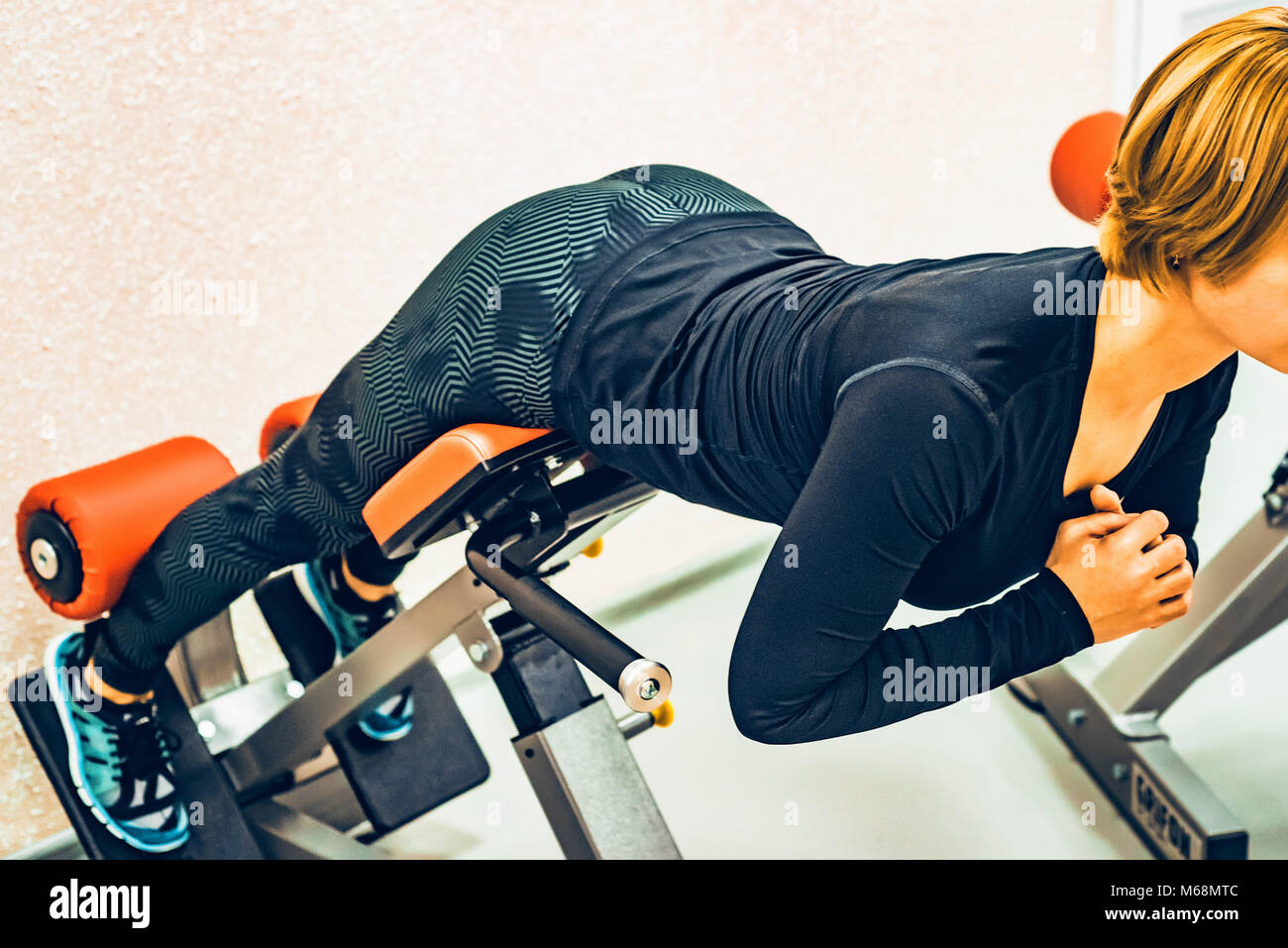 Hyperextension hi-res stock photography and images - Alamy