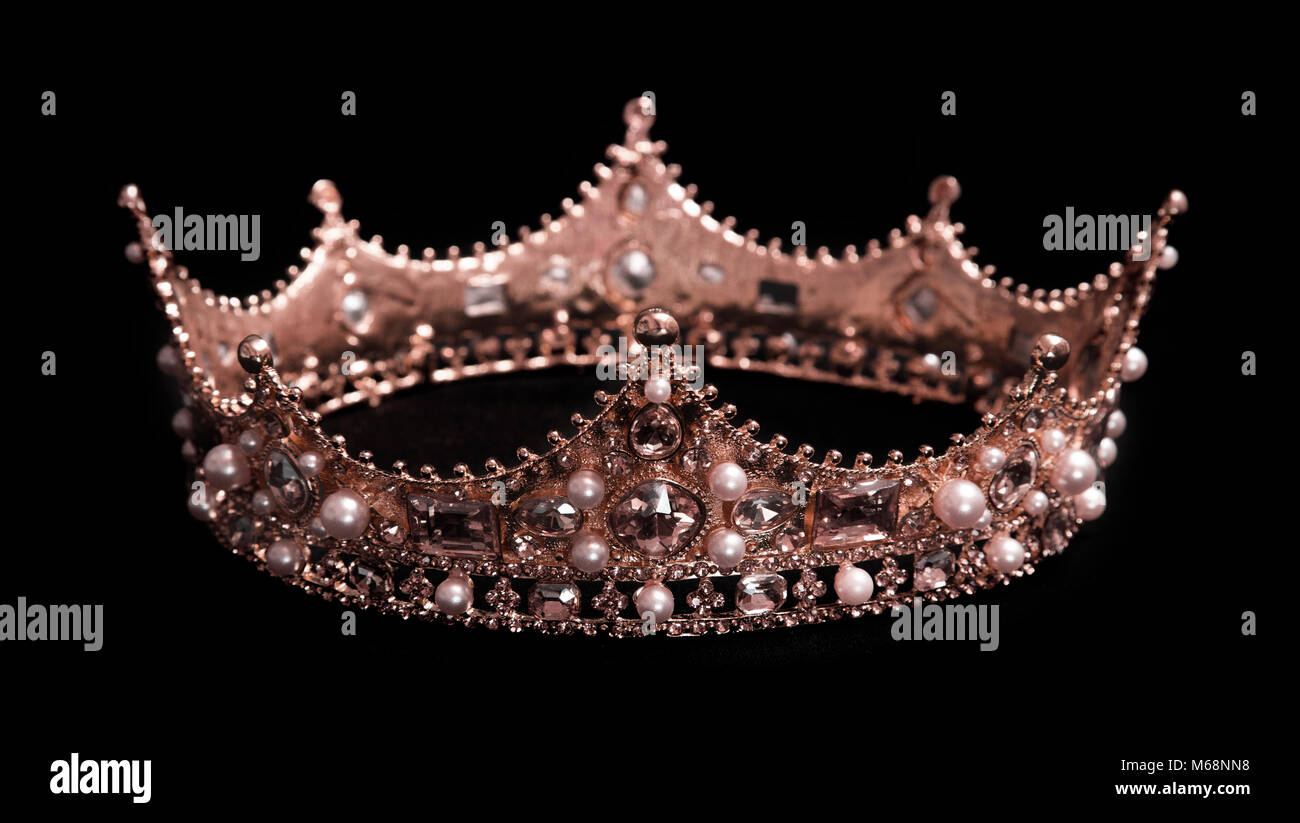 A King or Queen's Rose Gold Crown Stock Photo - Alamy