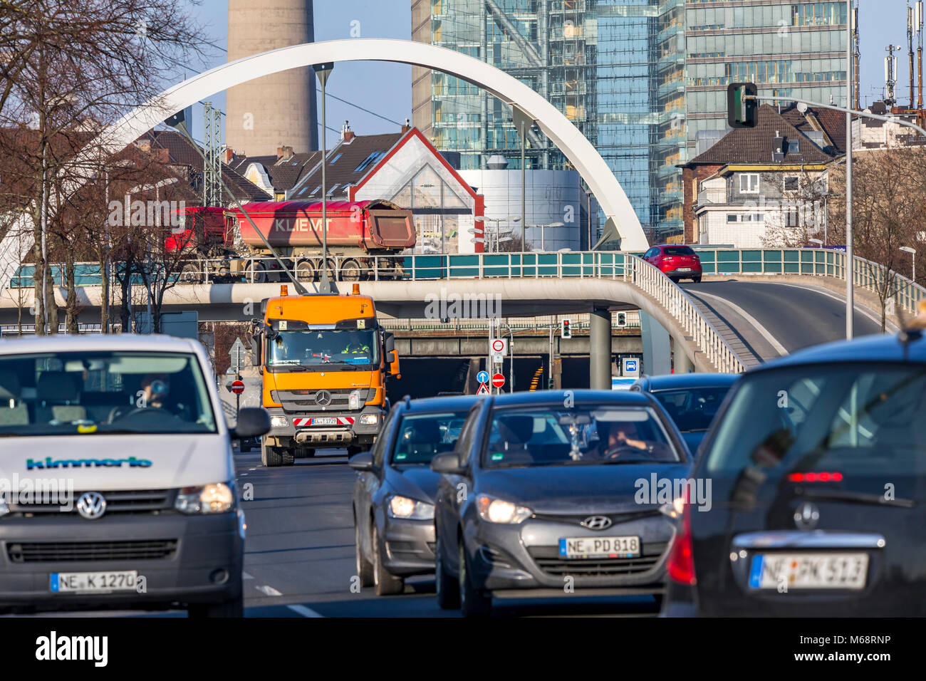 Düsseldorf, Germany, inner city traffic, rush hour on Völklinger Street ...