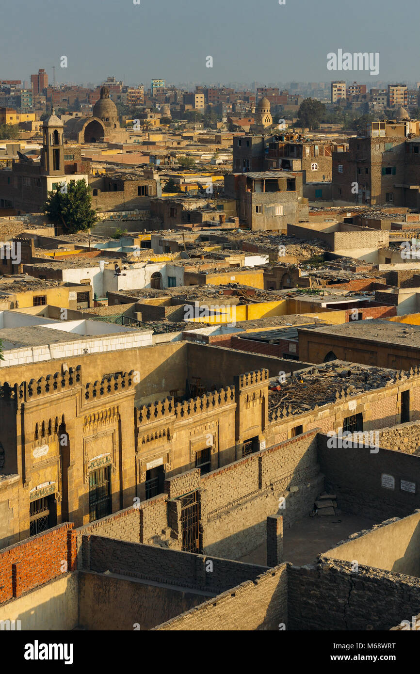 Cairo slums hi-res stock photography and images - Alamy