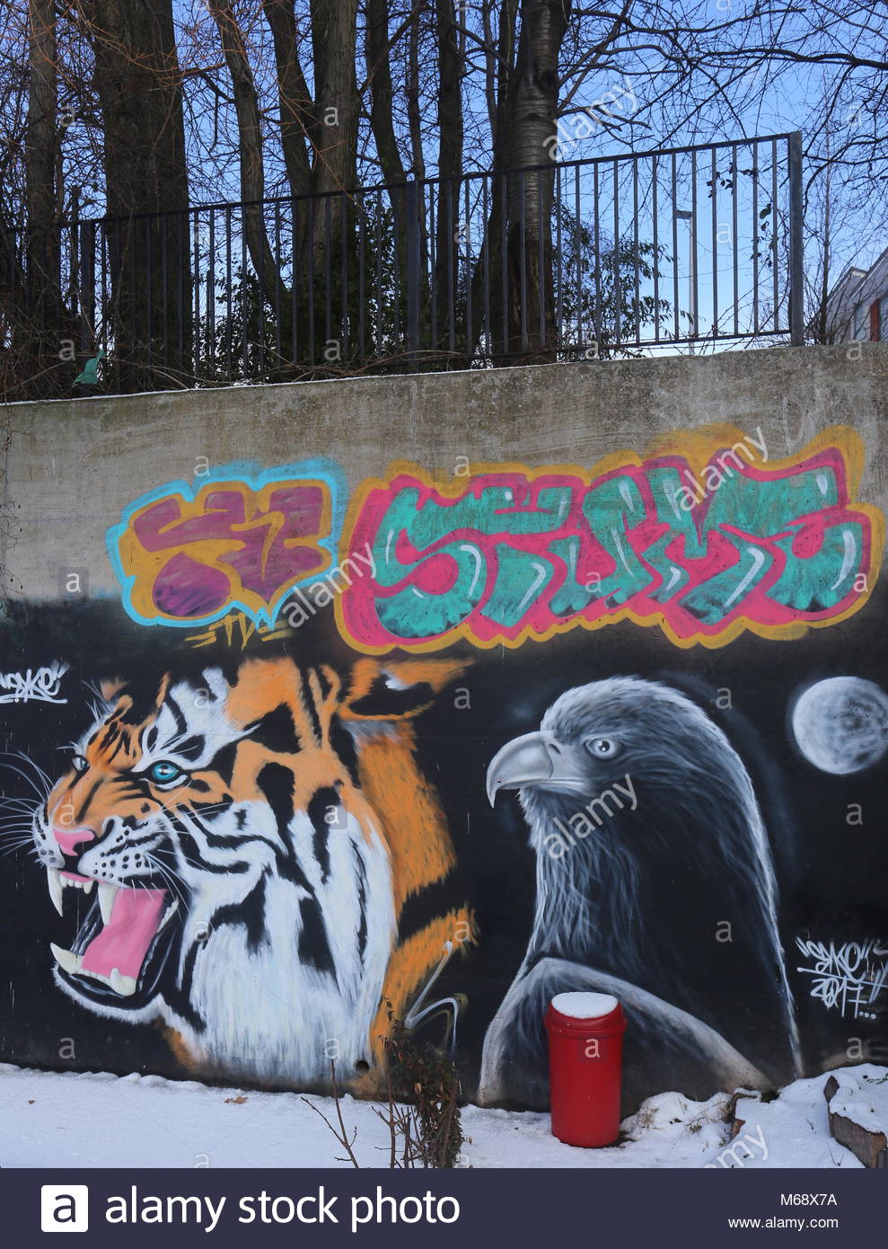 Urban Graffiti Eagle Stock Photos & Urban Graffiti Eagle Stock Images ...