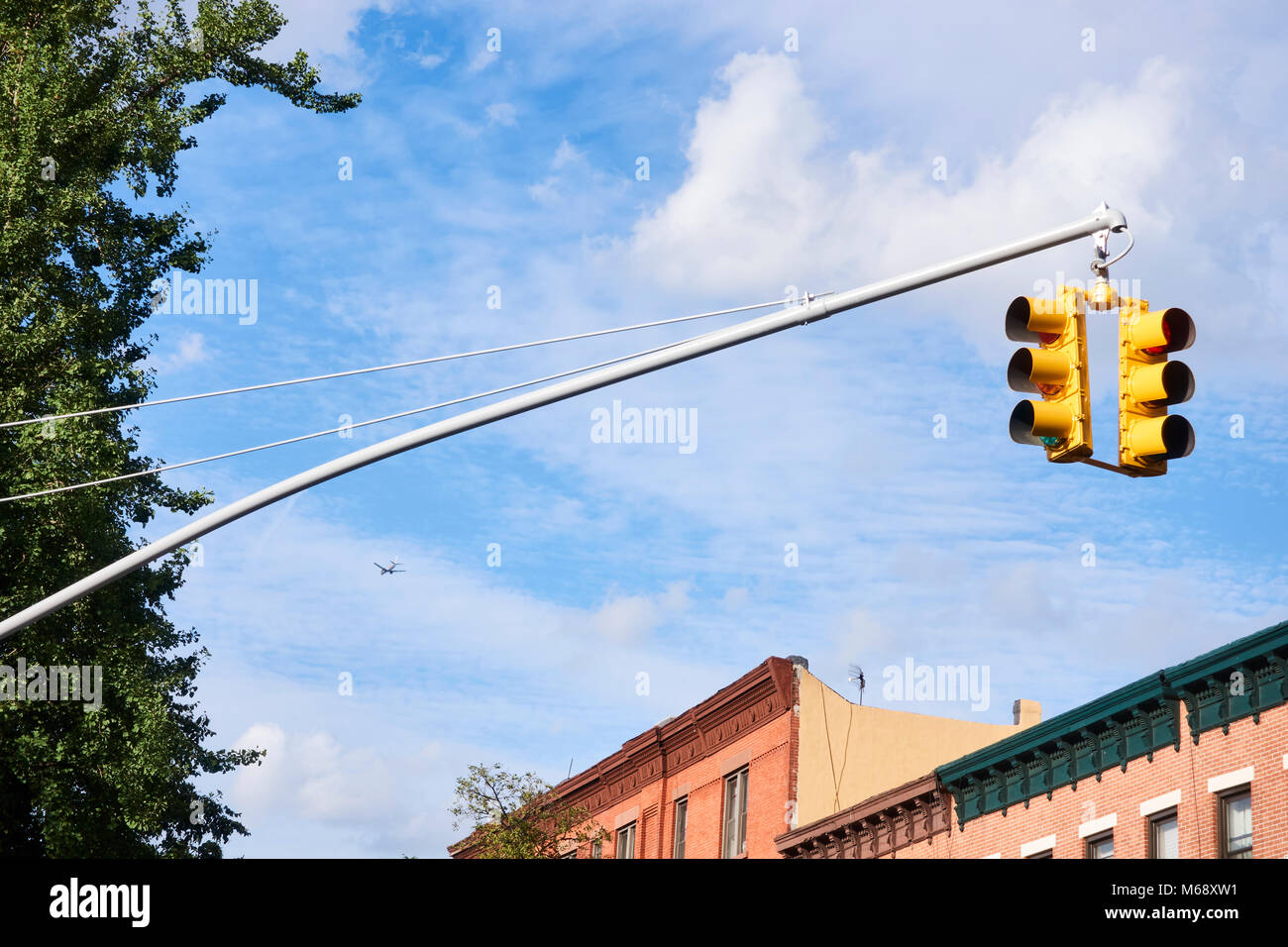 Traffic light on 7th Avenue, Brooklyn Stock Photo - Alamy