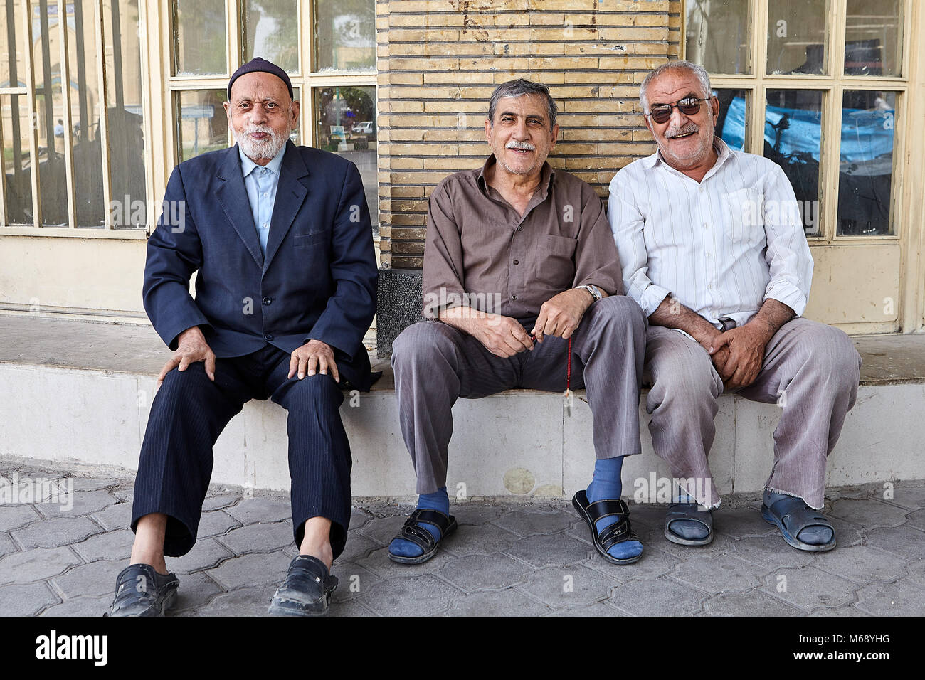 Iranian men hi-res stock photography and images - Alamy