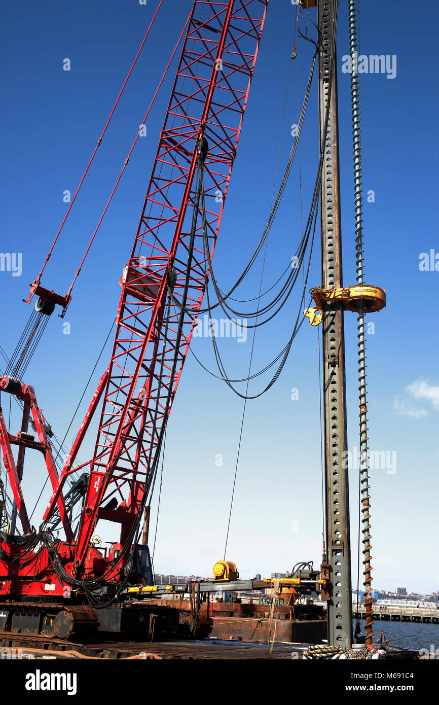 Crane drill hi-res stock photography and images - Alamy