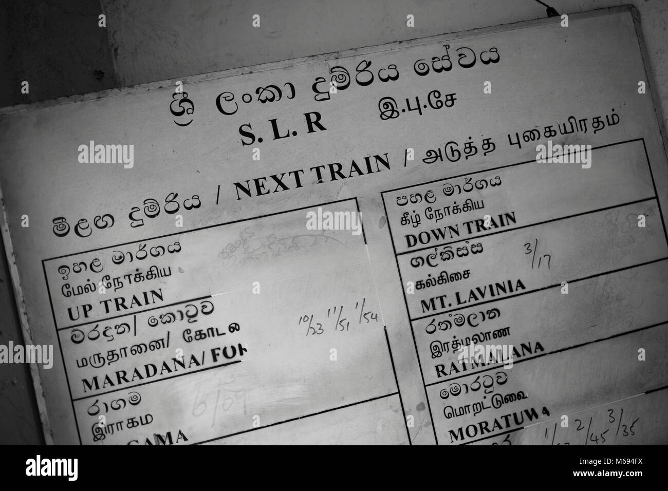 Mount lavinia railway station hi-res stock photography and images - Alamy