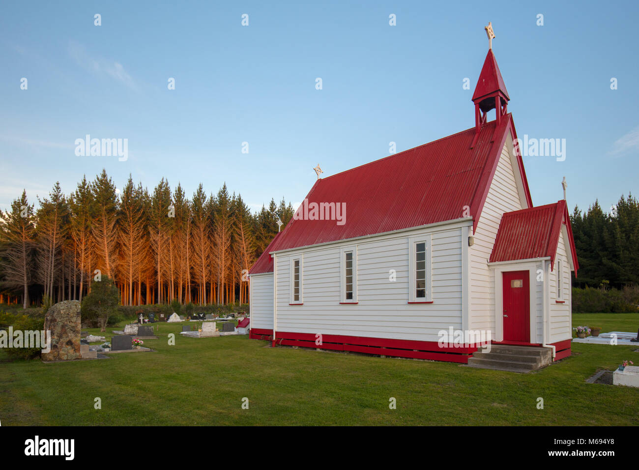 Waitetoko Church at Waitetoko Marae Stock Photo - Alamy