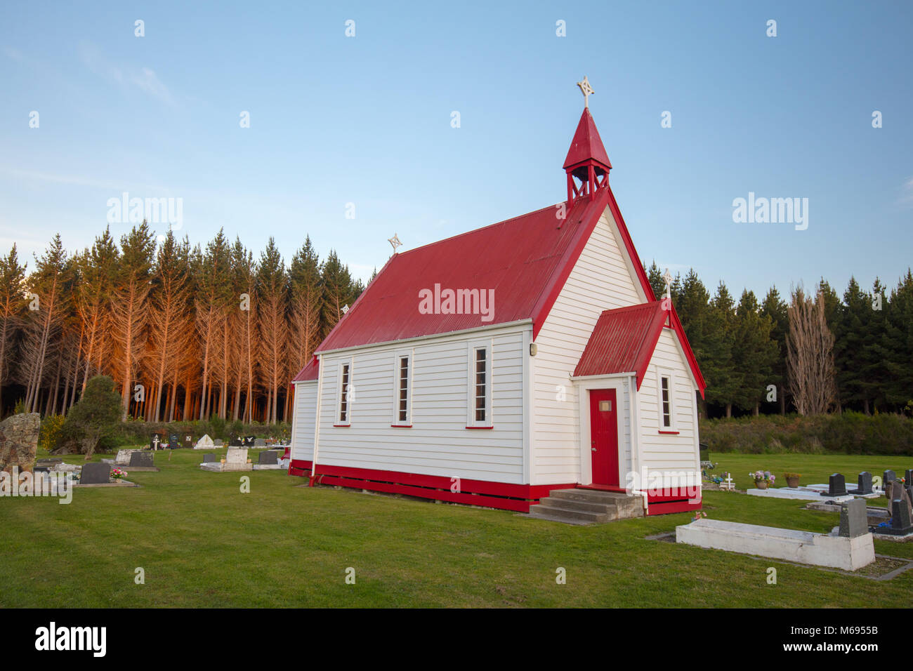 Waitetoko Church at Waitetoko Marae Stock Photo - Alamy