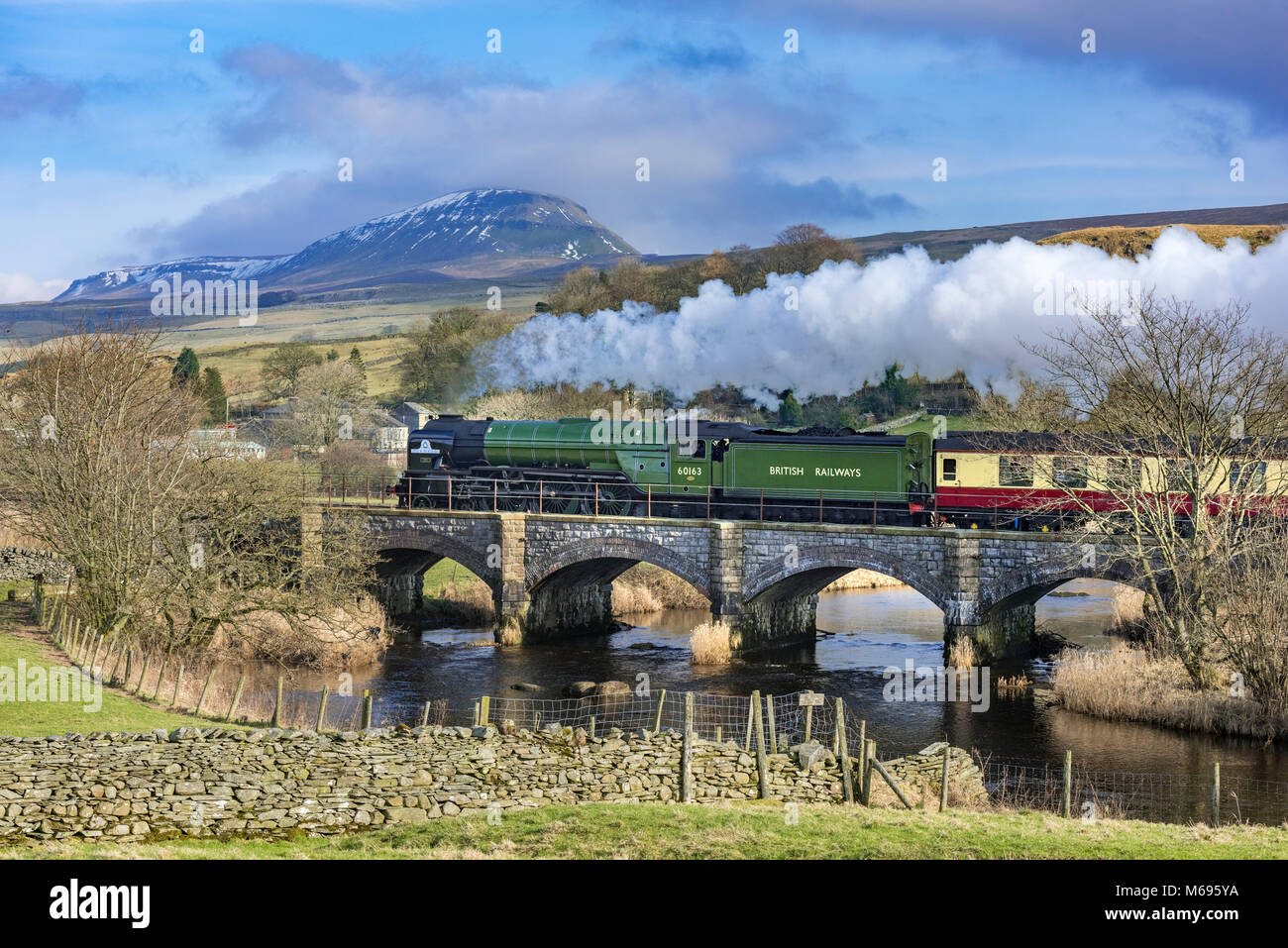 The Tornado steam train Britain's newest steam locomotive on its way to ...