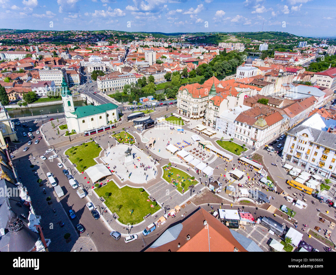 Streetfood aerial hi-res stock photography and images - Alamy