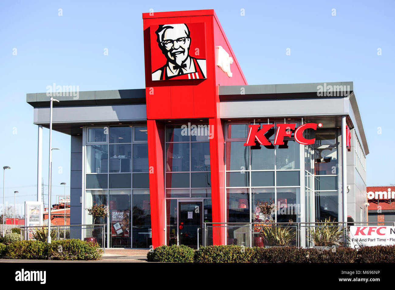 Kfc high street restaurant hi-res stock photography and images - Alamy