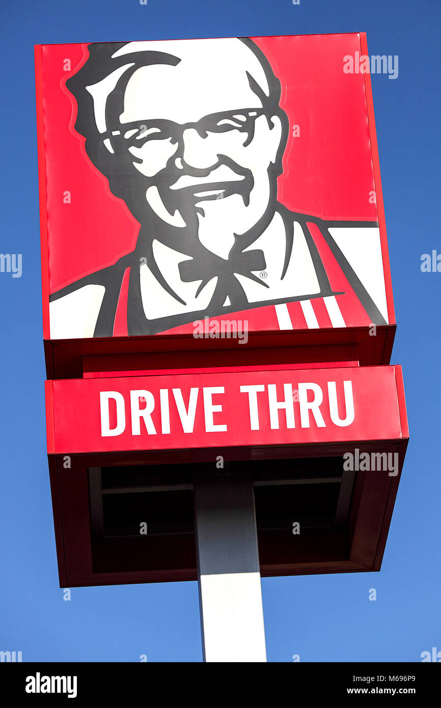 Kfc logo image hi-res stock photography and images - Alamy