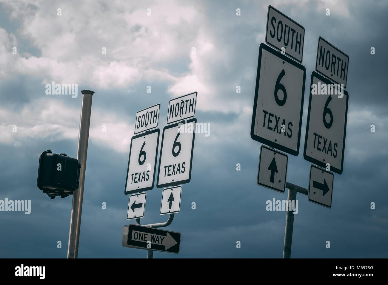 Texas highway signs hi-res stock photography and images - Alamy