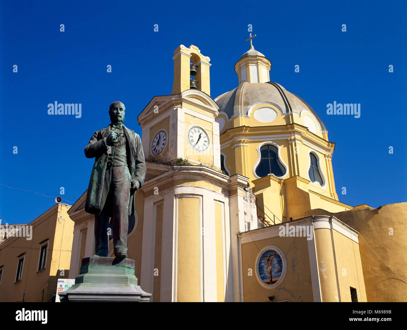 Procida kirche hi-res stock photography and images - Alamy