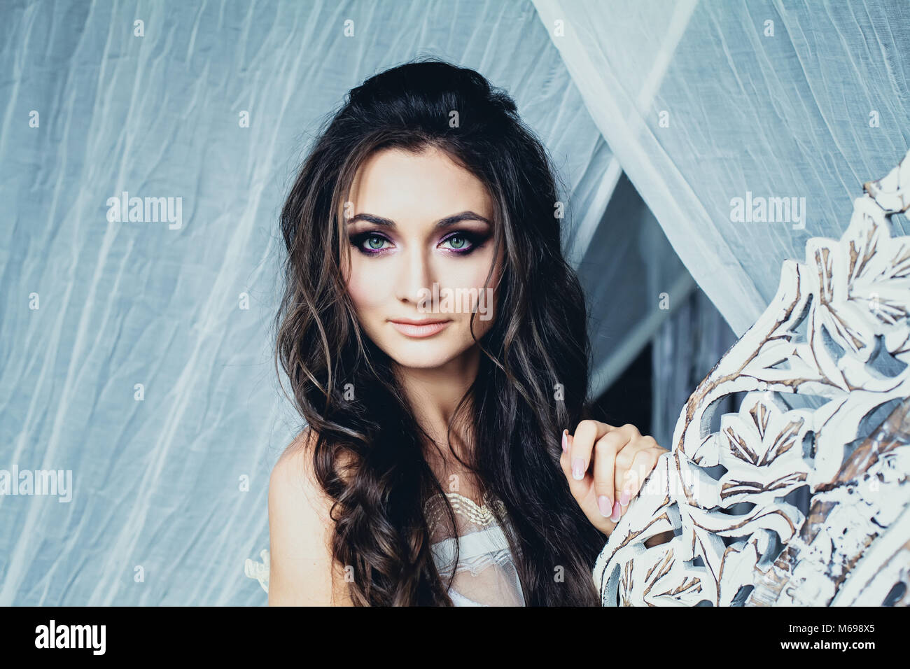 Perfect Young Woman with Wavy Hairstyle and Bridal Make up. Cute Female ...