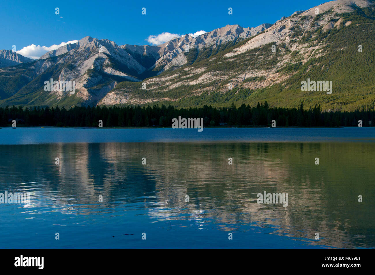 Lake Edith to Colin Range, Jasper National Park, Alberta, Canada Stock ...