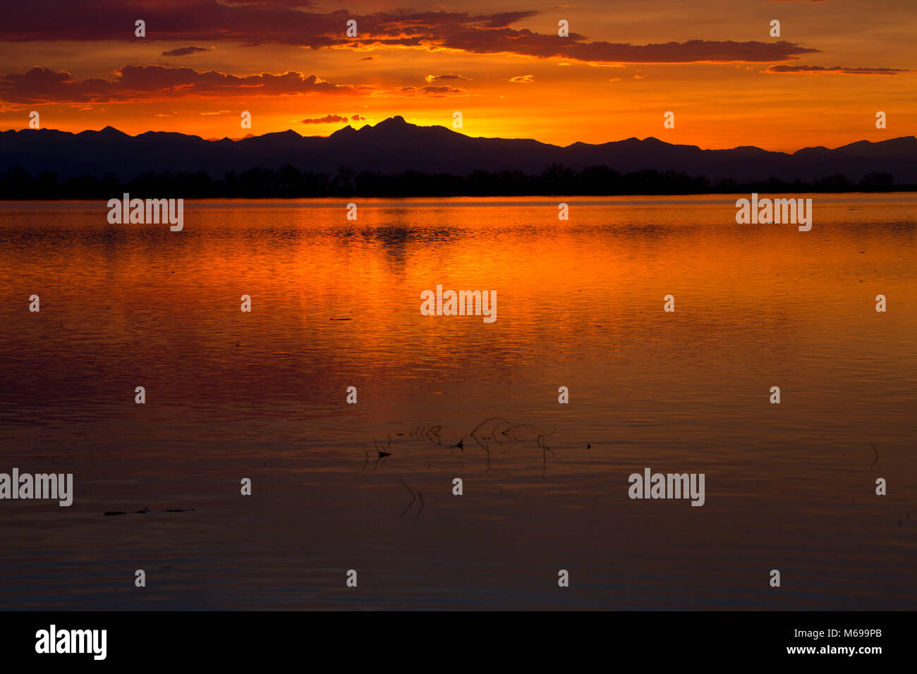 Sunset on Barr Lake along Neidrach Nature Trail, Barr Lake State Park ...