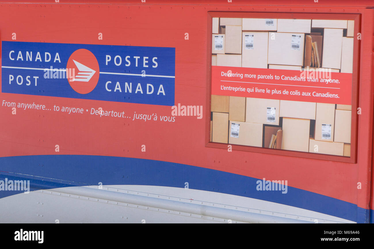 Canada tourism poster hi-res stock photography and images - Alamy