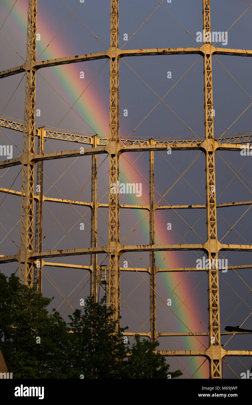 Gasometers, Hornsey Gas Holders, Wood Green London, Decomissioned Stock ...