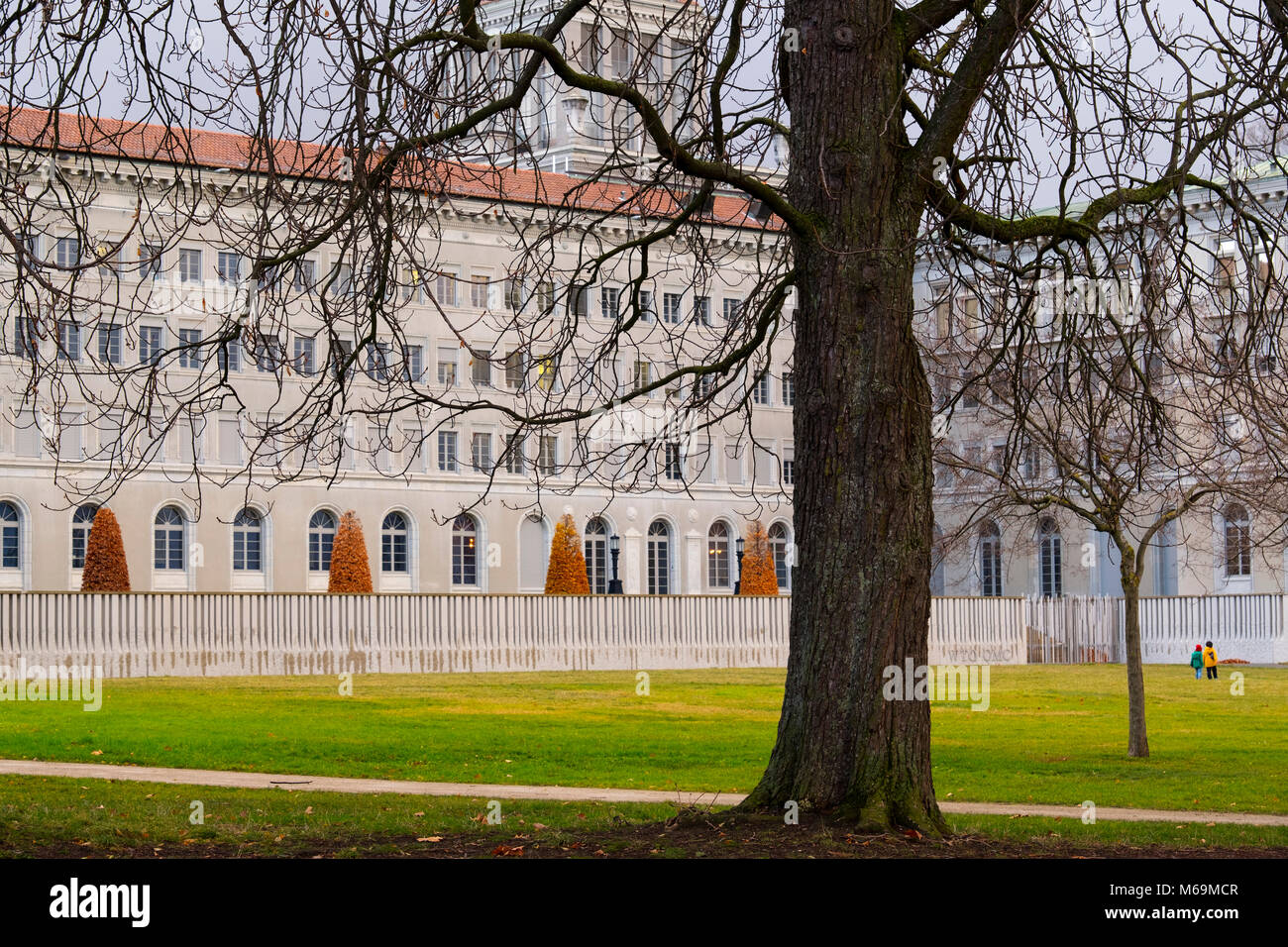 World trade organization headquarters hi-res stock photography and ... World trade organization headquarters hi-res stock photography and ...