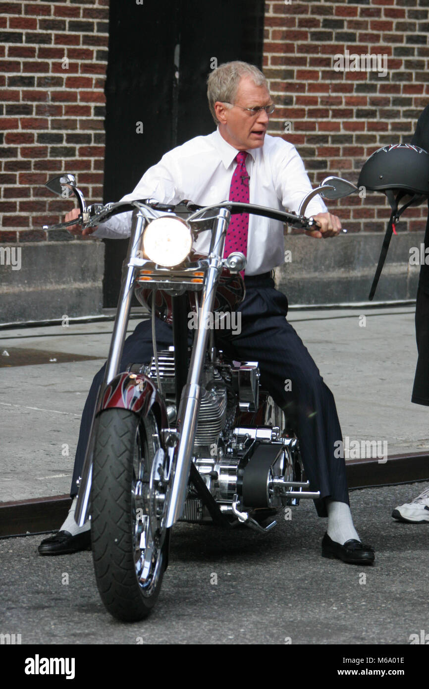 DAVID LETTERMAN, 2006 FILE PHOTO Photo to By John Barrett-PHOTOlink Photo via Credit: Newscom ...
