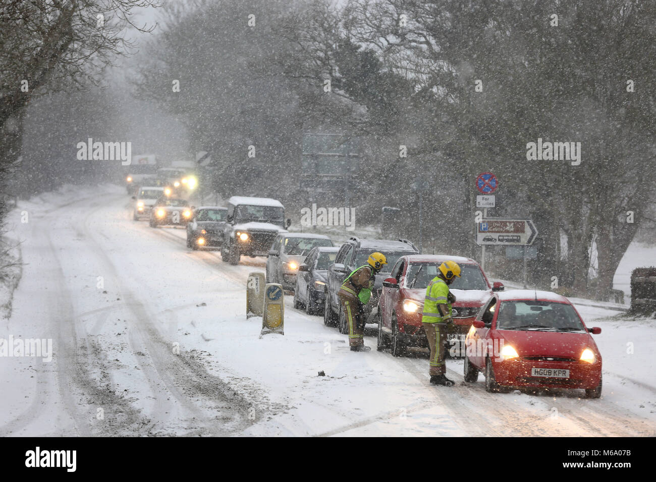 Corfe Castle, UK. 1st Mar, 2018. Dorset Fire and Rescue officers direct ...