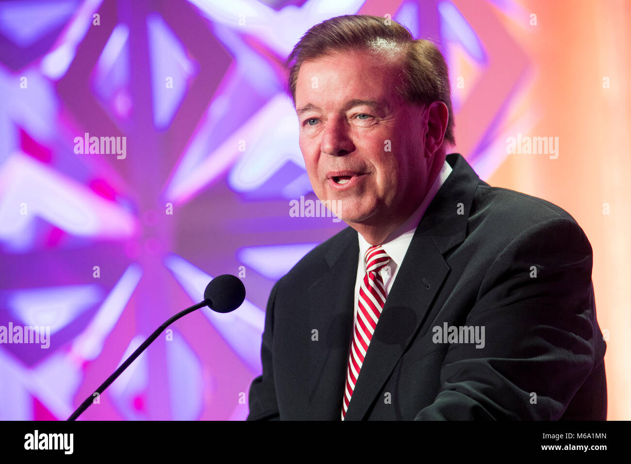 David bronczek hi-res stock photography and images - Alamy